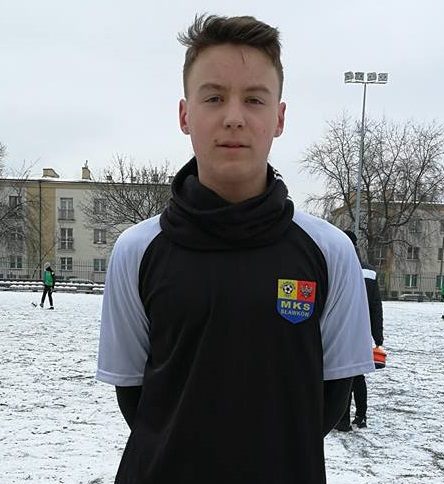Nowy zawodnik zadebiutował w barwach naszego Klubu. - Juniorzy Młodsi ...